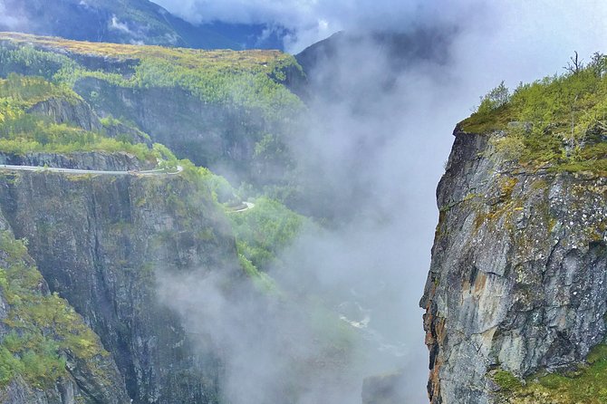 SEVEN WATERFALLS TOUR: Private roundtrip to the Hardanger Fjord, 12 hours - The Southern Fjord and Final Cascades