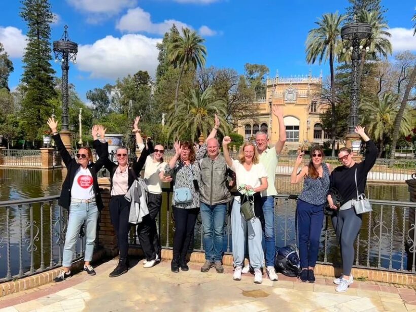 Sevilla: 100% Nederlandstalige Highlights Tour op E-BIKE - Why Choose a Guided E-Bike Tour in Seville?
