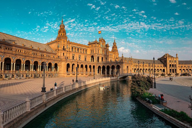 Sevilla Airport Transfer Review: Is It Worth It - About Your Stay