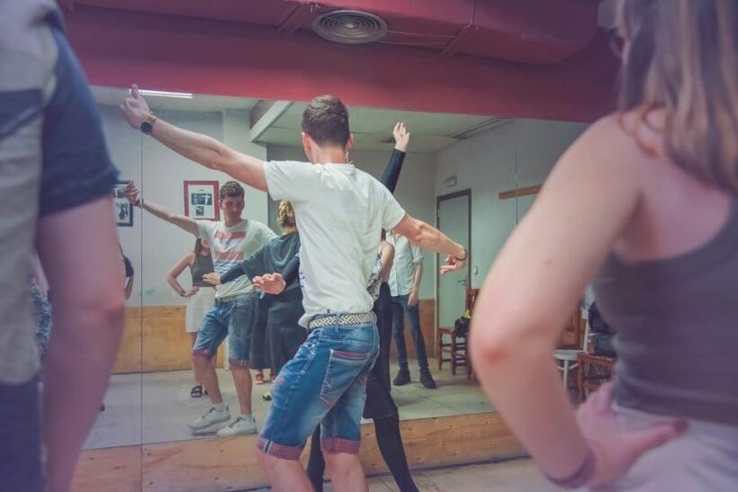 Sevilla: Flamenco Class Experience - What to Expect from the Flamenco Class Experience