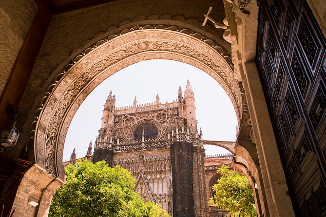 Sevilla: Guided tour to Cathedral and Giralda - Practical Tips