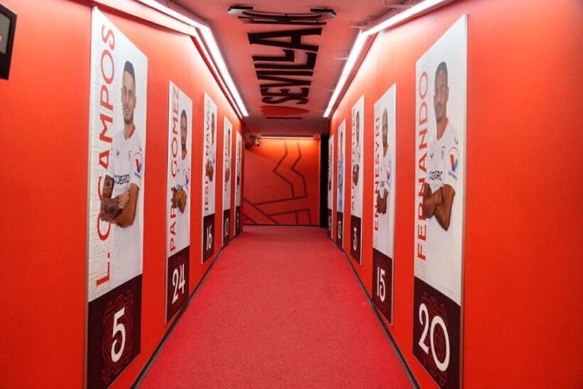 Sevilla: Ramón Sánchez Pizjuán Stadium Entry Ticket - A Closer Look at the Stadium Experience