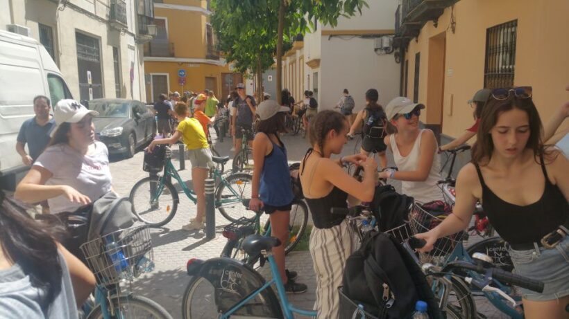 Seville: 1-Day Bike Rental - FAQ
