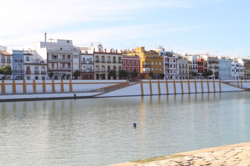 Seville: 3Hour Bike Tour along the Guadalquivir River - A Scenic Ride through Sevilles Green Heart