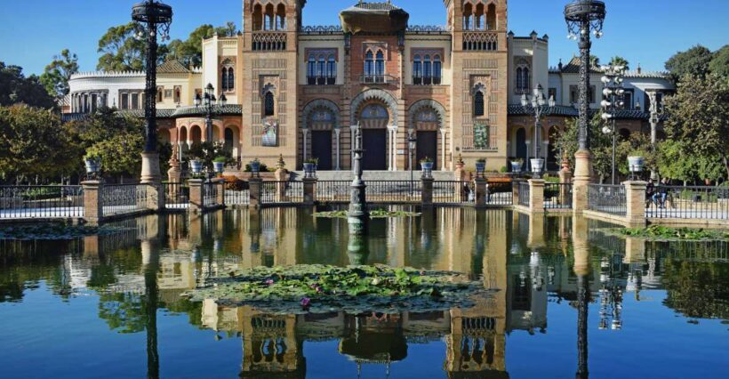 Seville: 4-Hour Private Palaces Guided Walking Tour - Practical Considerations