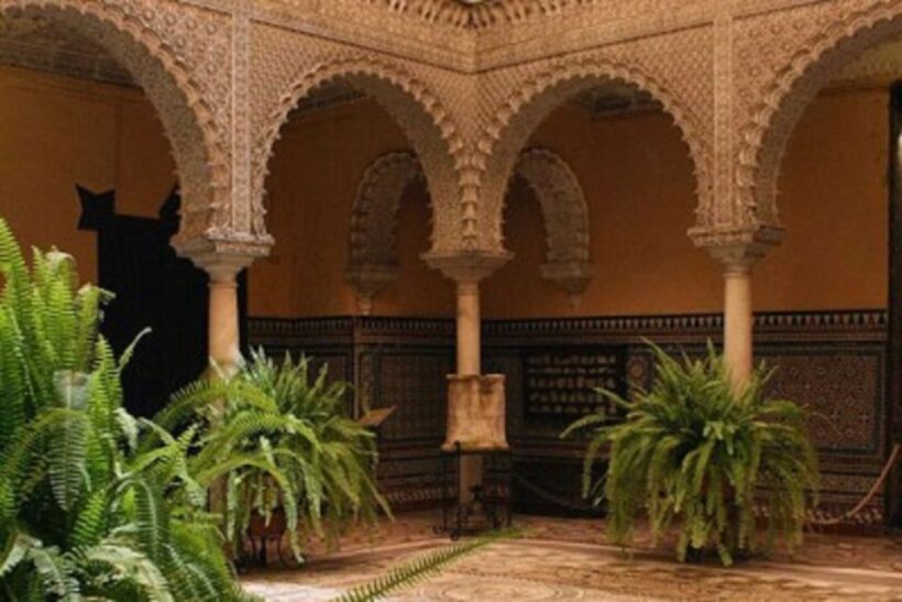 Seville: Casa de Pilatos and Condesa de Lebrija Palace Tour - Discovering Seville’s Aristocratic Roots