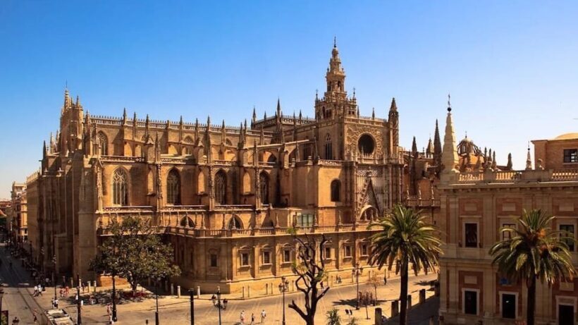 Seville: Cathedral and Giralda Tower Guided Tour and Tickets - The Experience: Insights from Travelers and Practical Details
