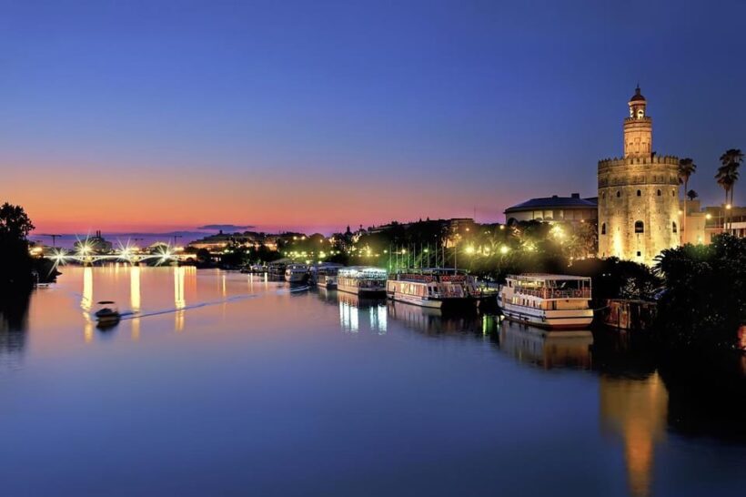Seville : Discover best plans recommended by local people - Key Points