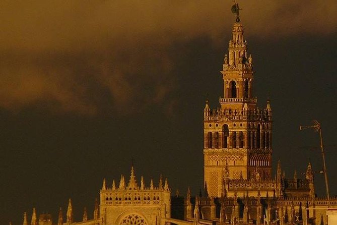 Seville Evening Historical Tour with Haunted History - Practical Tips for Your Haunted Evening in Seville