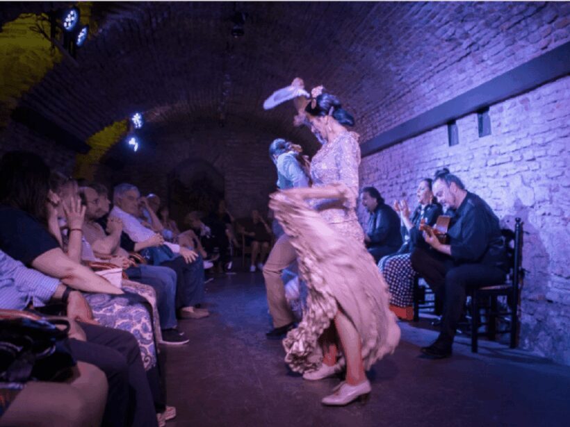 Seville: Flamenco Dreams Show with Drink in an Arabic Vault - The Experience: What You Can Expect