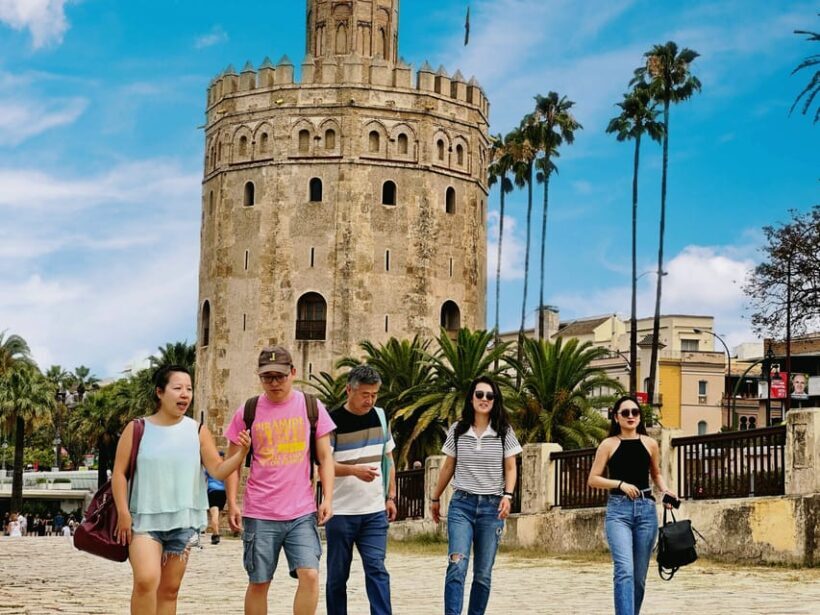 Seville Full Day Tour with Alcázar & Flamenco - FAQ