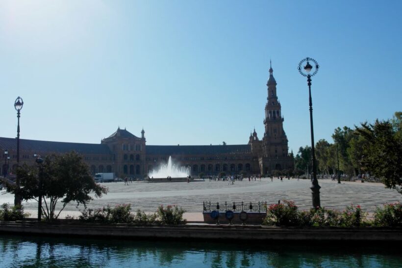 Seville: Guided Sightseeing Day Tour - FAQ