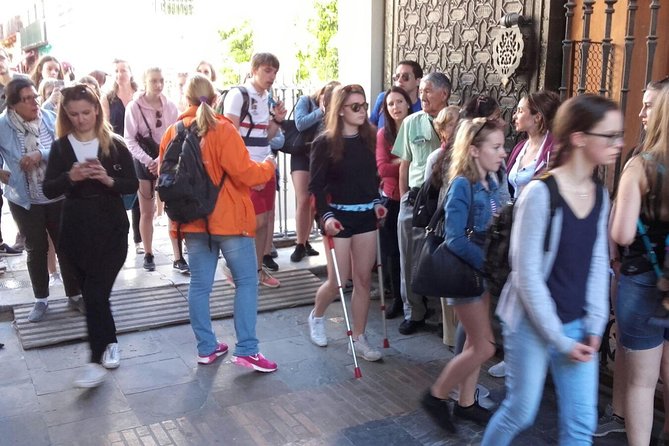 Seville Guided Tour Into Alcazar and Cathedral Skip the Line - Feedback and Experiences From Previous Travelers