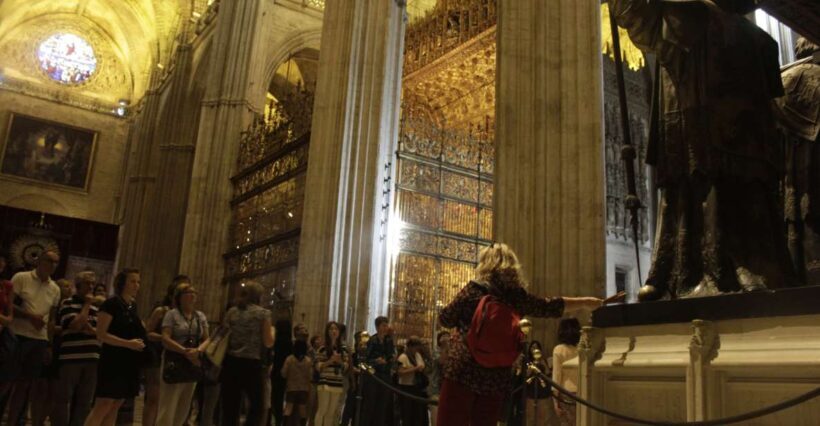 Seville: Major Landmarks Private Tour - Key Points