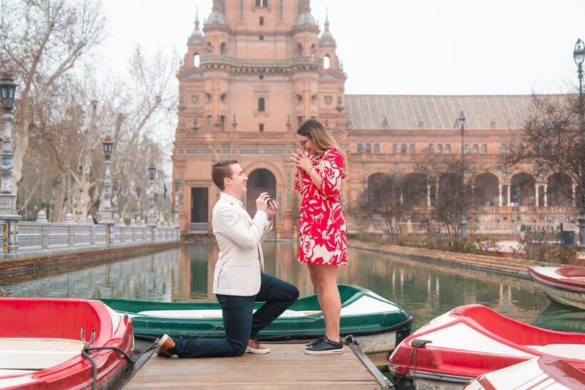 Seville PHOTO WALK - What’s Included and What’s Not