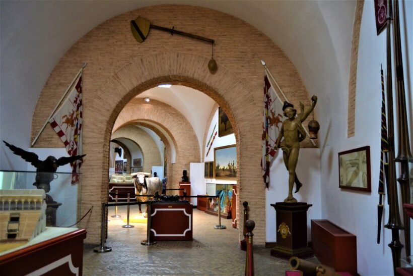 Seville: Plaza de Toros and Museum Guided Tour in Spanish - Analyzing the Value