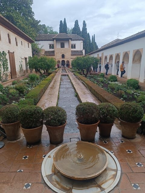 Seville: Private Day Trip to Granada with Alhambra Entry - Return Journey: From Granada to Seville
