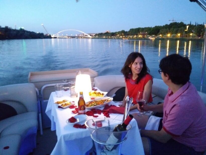 Seville: Private River Cruise Lunch or Dinner and Drinks - An Overview of the Cruise Experience