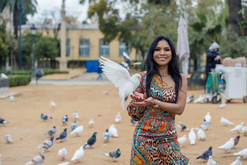 Seville: Professional Photoshoot at Plaza de España - The Value of a Professional Photoshoot