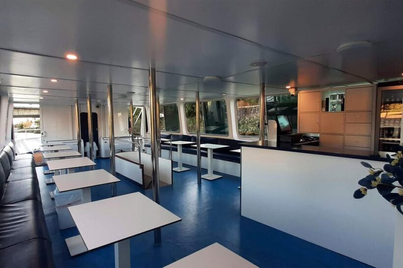 Seville: Restaurant boat ride on the Guadalquivir River with lunch/dinner - Key Points