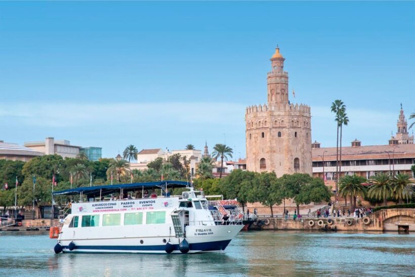Seville: Restaurant boat ride on the Guadalquivir River with lunch/dinner - FAQ