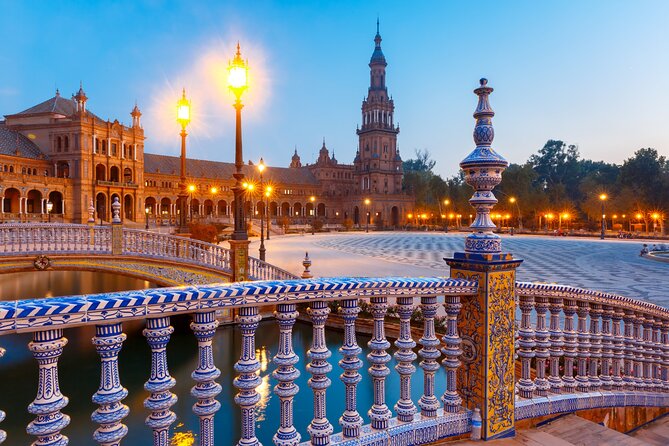 Seville Scavenger Hunt and Highlights Self-Guided Tour - Attractions and Highlights