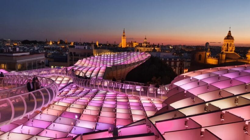 Seville: Setas de Sevilla Entry Ticket - The Experience in Practice: A Day and Night Comparison