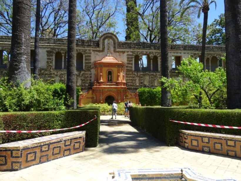 Seville: Small-Group Alcázar Guided Tour & Entry Ticket - Authentic Insights from Other Travelers