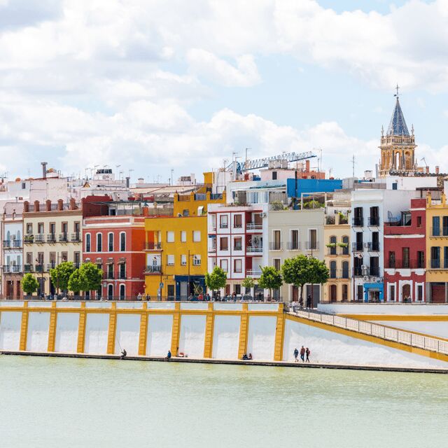 Seville: Tiny-Group Triana Iconic Neighborhood Walking Tour - Who Should Book This Experience?