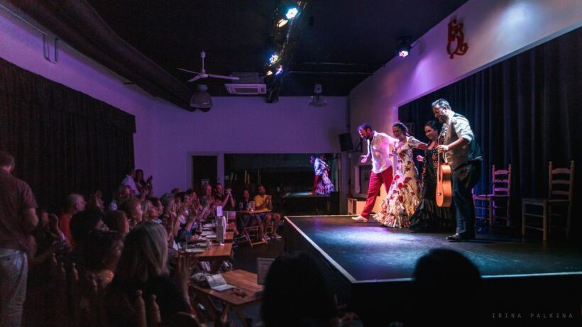 Seville: Traditional Flamenco Show in Triana - Key Points