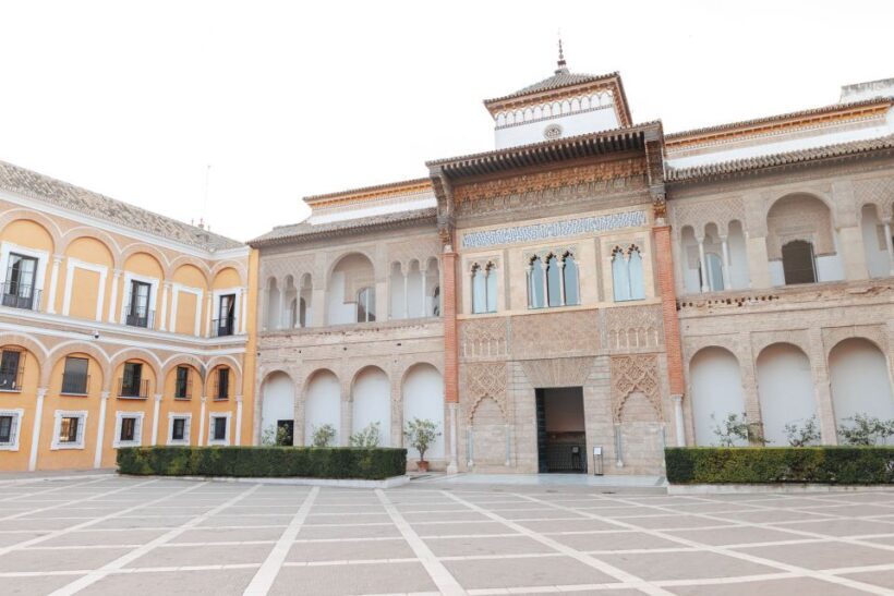 Seville: VIP Exclusive Early Access Tour of The Alcazar - Practical Tips for Travelers