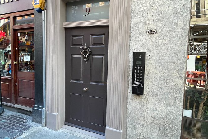 Sex Pistols and Punk Music Walking Tour - Tour Experience