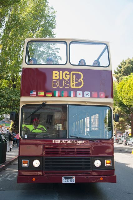 SF: CA Academy of Sciences & Hop-on Hop-off Tour (Save 15%) - Transportation and Practicalities