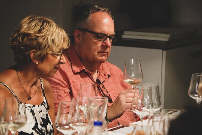 Shades of Italian Terroir - a Tasting of Minimal Intervention Wines - Pairing the Wines With Finger Foods