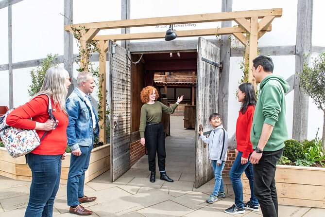 Shakespeares Globe Guided Tour - Accessibility and Meeting Information