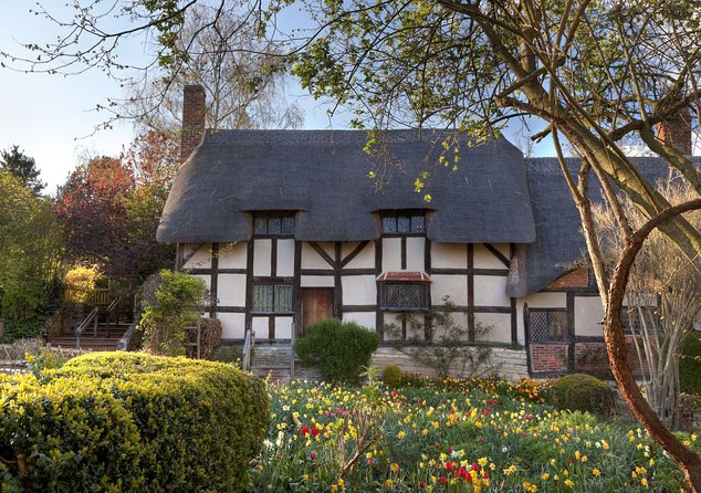 Shakespeares Stratford-Upon-Avon and Cotswolds Tour From London - Discovering Anne Hathaways Cottage