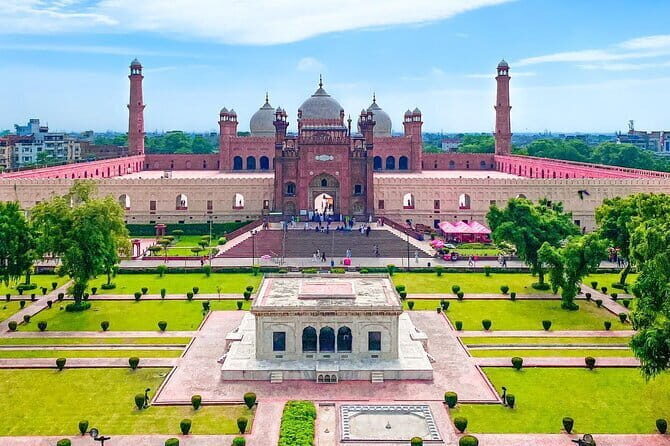 Shalimar Garden Private Tour and Wahga Border Flag Ceremony - Final Thoughts