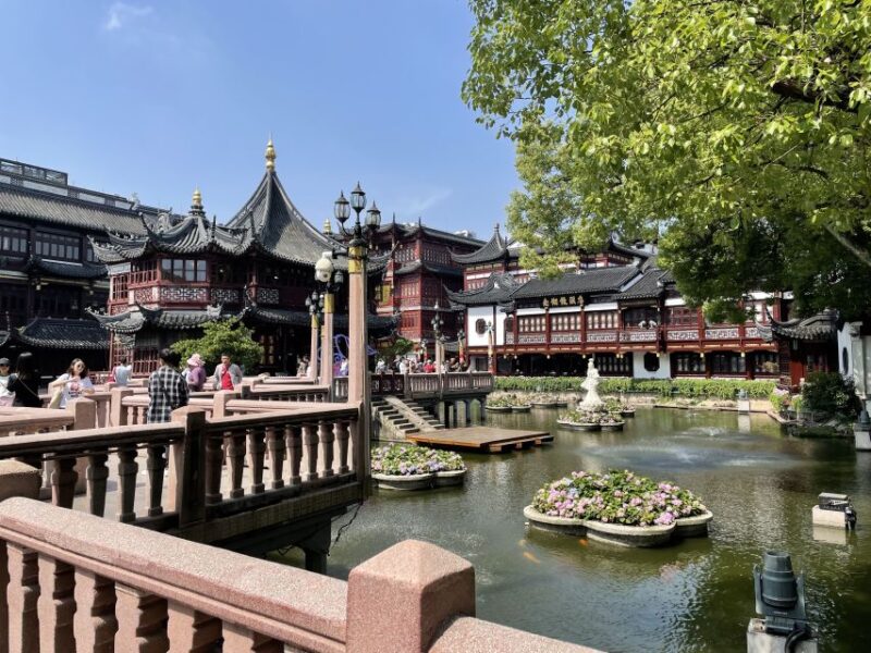 Shanghai: 8-Hour Guided Tour of Old and New City Highlights - Key Points