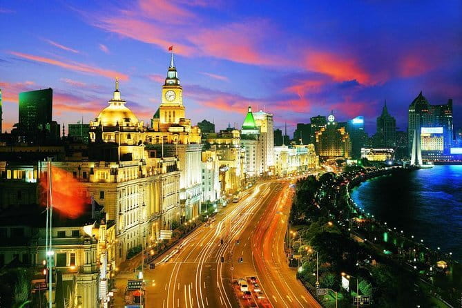 Shanghai by Night with Fine Local Dinner and VIP River Cruise Experiences - Practical Insights for Travelers