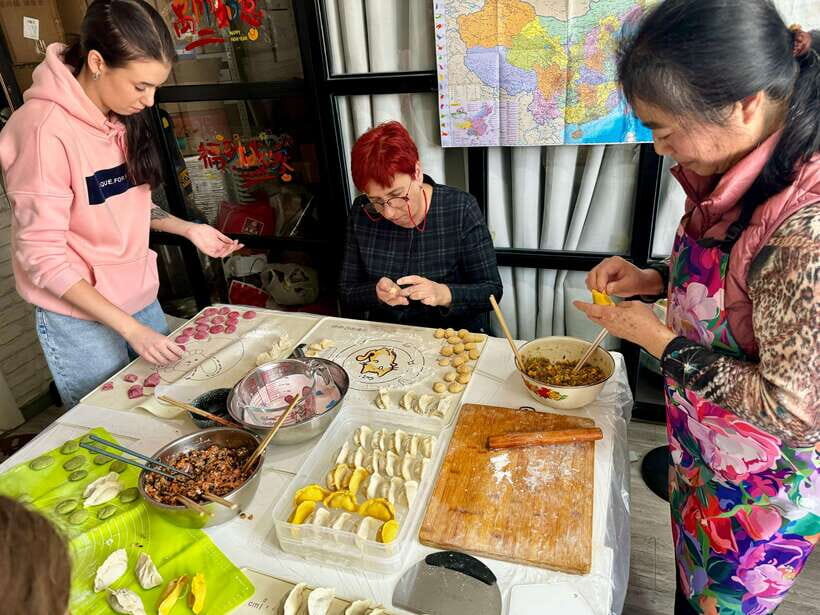 Shanghai-Cooking Dumpling & Meal in Local Family-w/Vegan - Key Points