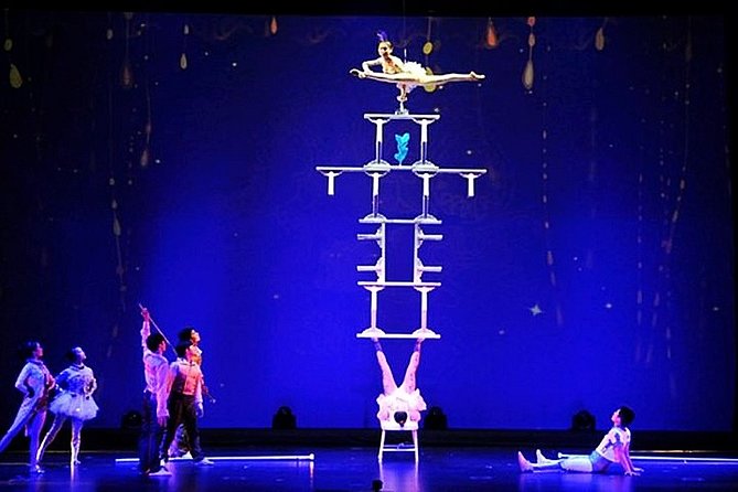 Shanghai Dinner and Acrobatics Show - Frequently Asked Questions