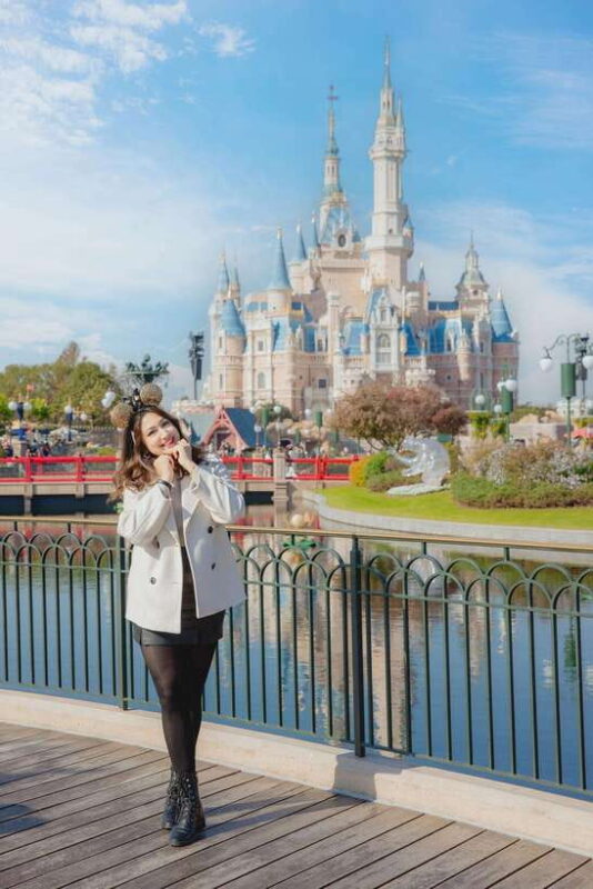 Shanghai Disneyland Photography Services - What Makes This Photography Service Stand Out?