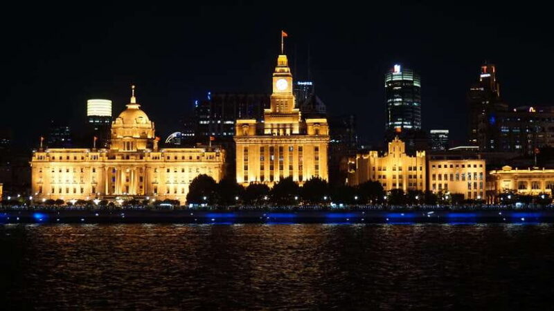 Shanghai Evening Tour: VIP Huangpu River Cruise&City lights - The Value Proposition