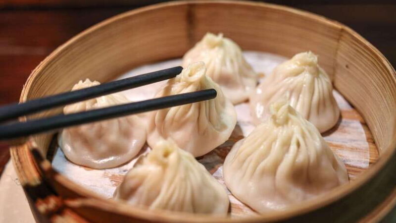 Shanghai: Evening Walking Food Tour - What’s Included and What to Consider