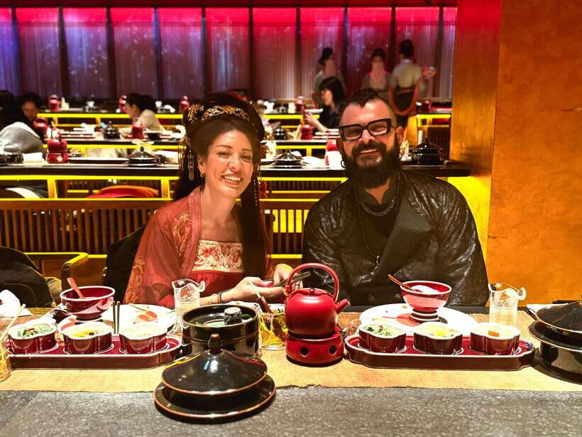 Shanghai Guided Royal Banquet Photo (Incl) with Massage Opt - Key Points