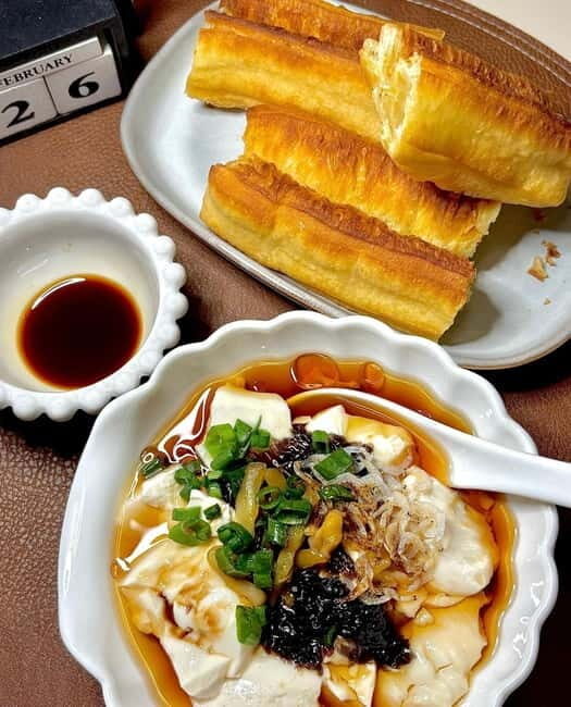 Shanghai Local Food Taste in former French Concession - A Deep Dive Into the Tour Experience