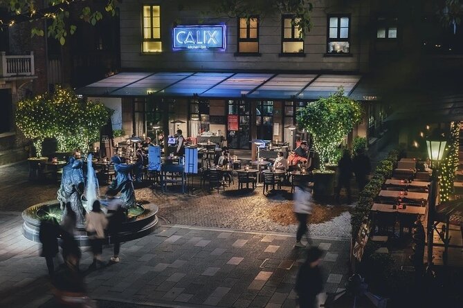 Shanghai Night River Cruise and Light Tour with Yuyuan Bazaar - Who Should Consider This Tour?