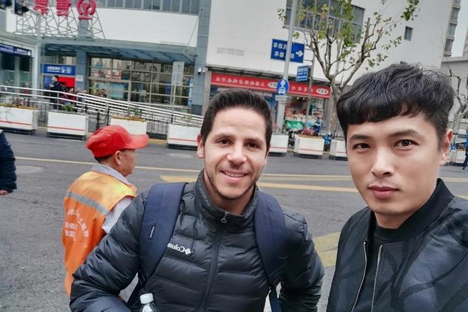 Shanghai Pudong Airport to Shanghai Hotels: Private with Meet & Greet Service - Who Would This Service Suit Best?