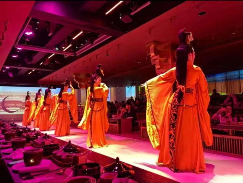 Shanghai: Royal Banquet with Chinese Cultural Performance - Who Will Love This Experience?
