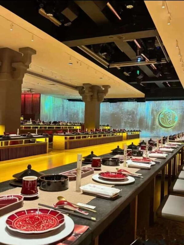 Shanghai: Royal Banquet with Chinese Cultural Performance - FAQs